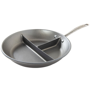 Click here for Nordic Ware 14621 3-In-1 Divided Sauté Pan prices