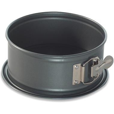 Click here for Nordic Ware 51842 Cake Pan prices